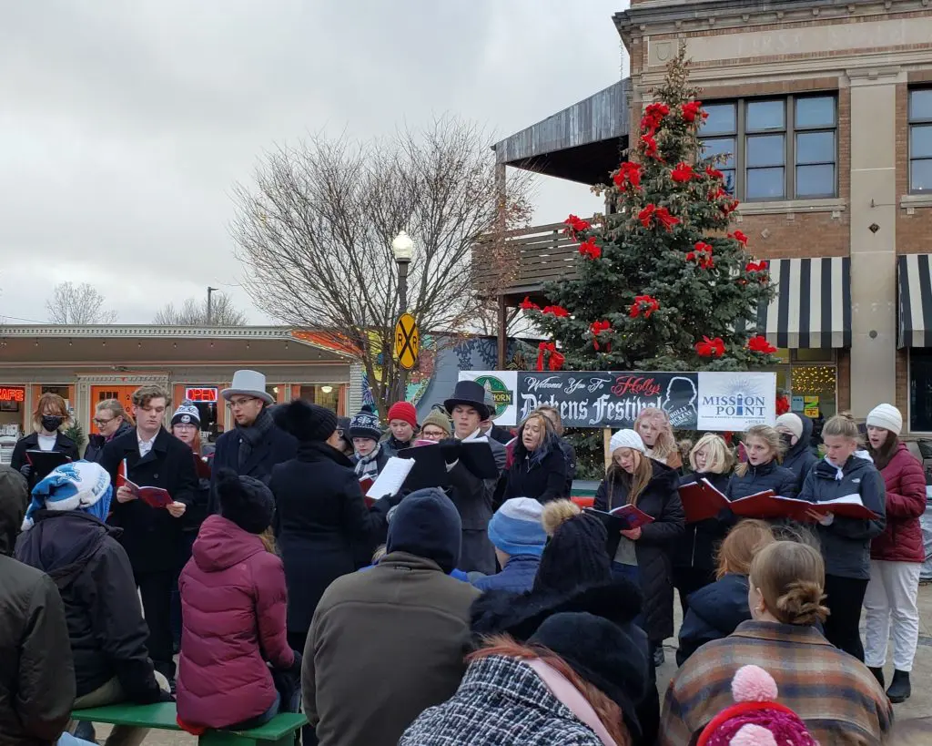 12 things to do in Michigan in December - Buy Michigan Now